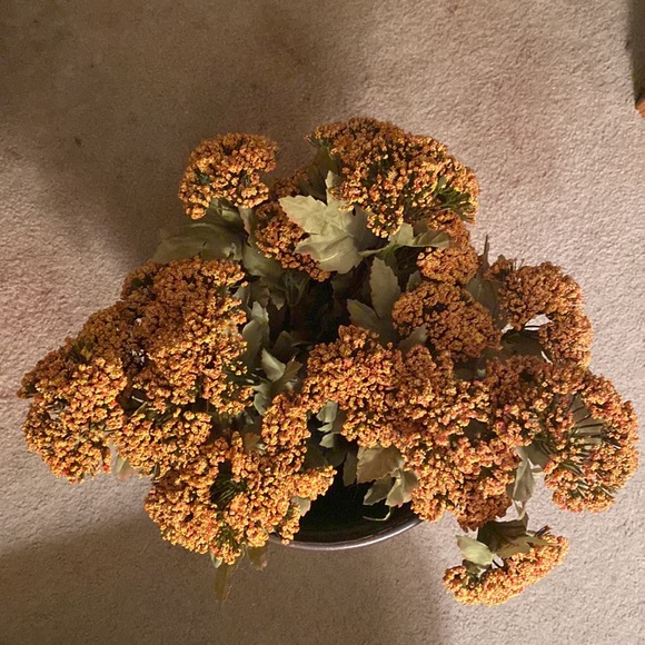 select artificials inc | Accents | Cluster Seed Bush Gold | Poshmark
